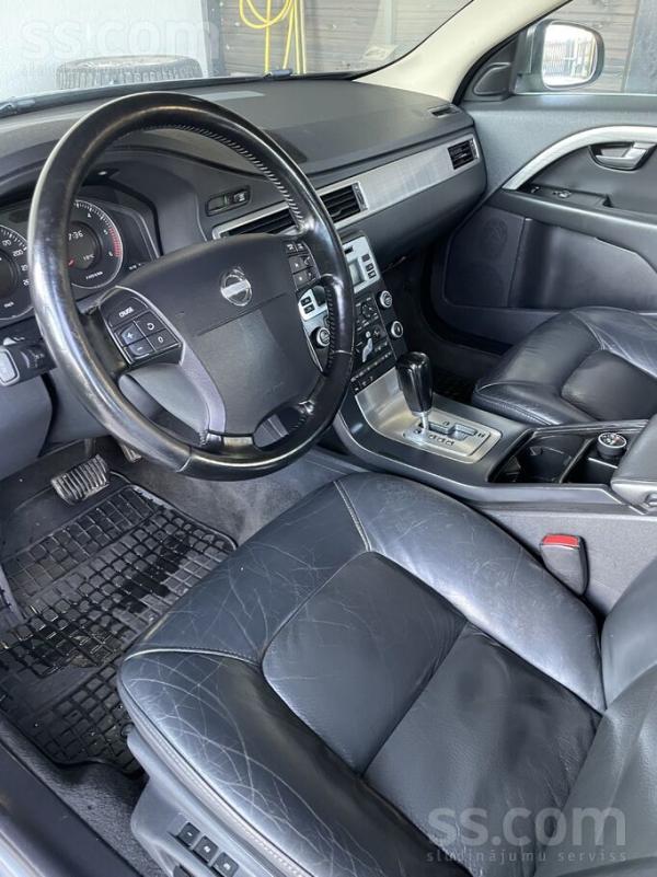 Pelēks Volvo S80 2008 Jelgava, ar dzinēja tilpumu 2.40 L un nobraukumu 249 tūkst. km par 4300 €, foto 3 vietnē AUTOMOTO.COM.LV