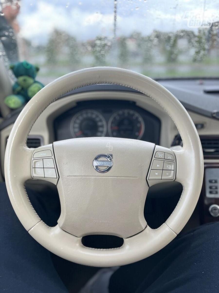 Grey Volvo S80 2008 in Vilnius, with an engine capacity of 2.40 L and mileage of 310 thousand km for 2900 €, photo 9 on AUTOMOTO.COM.LV