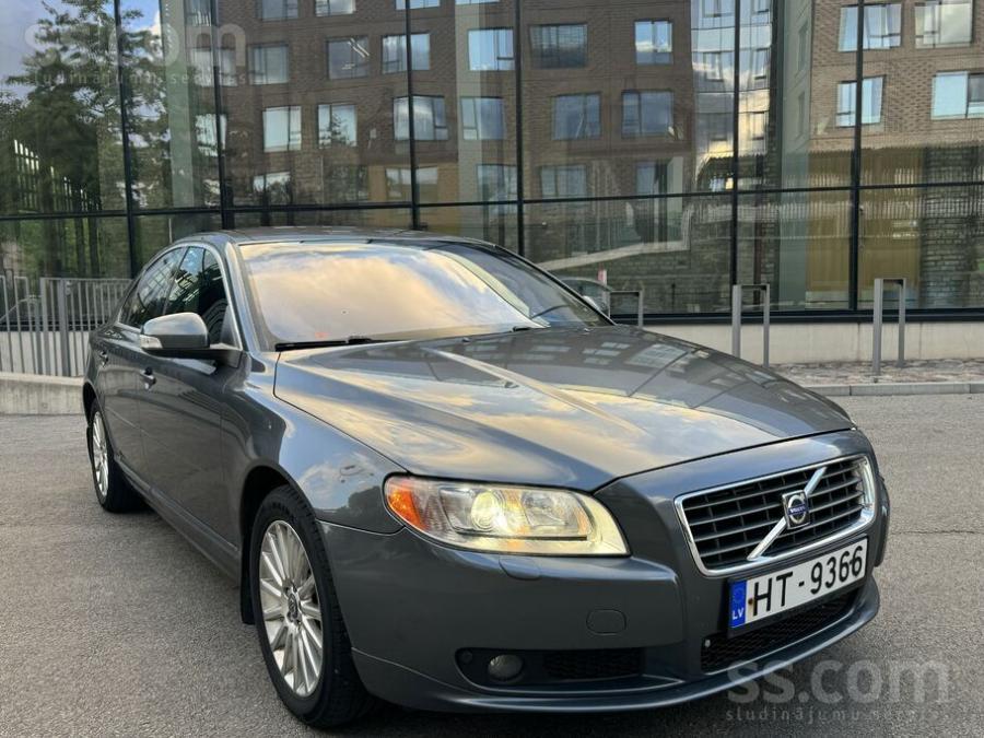 Pelēks Volvo S80 2008 Rīga, ar dzinēja tilpumu 2.40 L un nobraukumu 298 tūkst. km par 2550 €, foto 5 vietnē AUTOMOTO.COM.LV