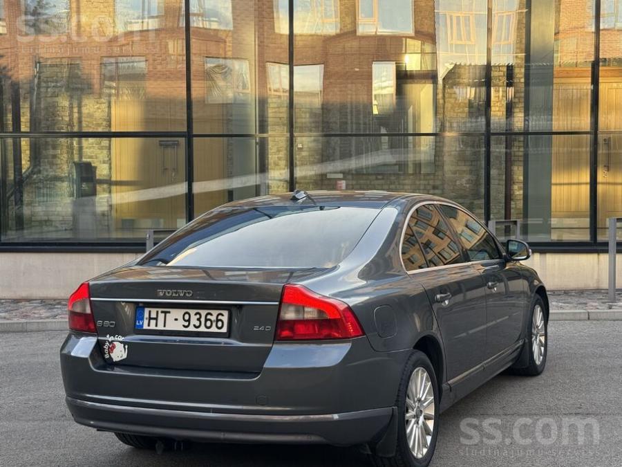 Pelēks Volvo S80 2008 Rīga, ar dzinēja tilpumu 2.40 L un nobraukumu 298 tūkst. km par 2550 €, foto 8 vietnē AUTOMOTO.COM.LV