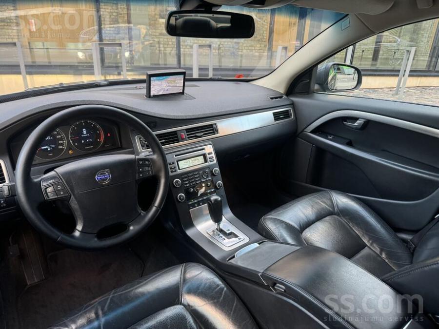 Pelēks Volvo S80 2008 Rīga, ar dzinēja tilpumu 2.40 L un nobraukumu 298 tūkst. km par 2550 €, foto 15 vietnē AUTOMOTO.COM.LV