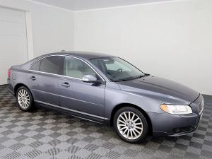 Pelēks Volvo S80 2008 Tallina, ar dzinēja tilpumu 2.40 L un nobraukumu 349 tūkst. km par 1099 €, foto  vietnē AUTOMOTO.COM.LV
