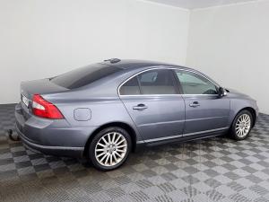 Pelēks Volvo S80 2008 Tallina, ar dzinēja tilpumu 2.40 L un nobraukumu 349 tūkst. km par 1099 €, foto 11 vietnē AUTOMOTO.COM.LV