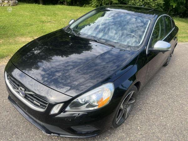 Grey Volvo S80 2008 in Ukmerge, with an engine capacity of 3.00 L and mileage of 145 thousand km for 3999 €, photo 3 on AUTOMOTO.COM.LV