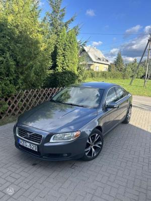 Grey Volvo S80 2008 in Kaunas, with an engine capacity of 2.40 L and mileage of 436 thousand km for 2800 €, photo 5 on AUTOMOTO.COM.LV