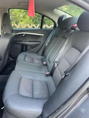 Grey Volvo S80 2008 in Kaunas, with an engine capacity of 2.40 L and mileage of 436 thousand km for 2800 €, photo 19 on AUTOMOTO.COM.LV