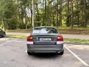 Pelēks Volvo S80 2008 Viļņa, ar dzinēja tilpumu 2.52 L un nobraukumu 253 tūkst. km par 2999 €, foto 5 vietnē AUTOMOTO.COM.LV