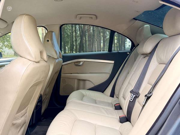 Volvo S80 2008 Viļņa vietnē Pelēks Volvo S80 2008 Viļņa, ar dzinēja tilpumu 2.52 L un nobraukumu 253 tūkst. km par 2999 €, foto 11 vietnē AUTOMOTO.COM.LV