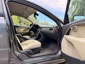Pelēks Volvo S80 2008 Viļņa, ar dzinēja tilpumu 2.52 L un nobraukumu 253 tūkst. km par 2999 €, foto 15 vietnē AUTOMOTO.COM.LV