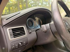 Pelēks Volvo S80 2008 Viļņa, ar dzinēja tilpumu 2.52 L un nobraukumu 253 tūkst. km par 2999 €, foto 17 vietnē AUTOMOTO.COM.LV