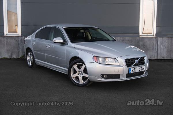 Pelēks Volvo S80 2008 Tallina, ar dzinēja tilpumu 2.40 L un nobraukumu 359 tūkst. km par 3199 €, foto 1 vietnē AUTOMOTO.COM.LV