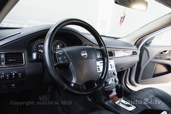 Pelēks Volvo S80 2008 Tallina, ar dzinēja tilpumu 2.40 L un nobraukumu 359 tūkst. km par 3199 €, foto 8 vietnē AUTOMOTO.COM.LV