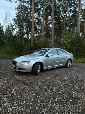 Pelēks Volvo S80 2008 Rīga, ar dzinēja tilpumu 2.40 L un nobraukumu 403 tūkst. km par 2800 €, foto 5 vietnē AUTOMOTO.COM.LV