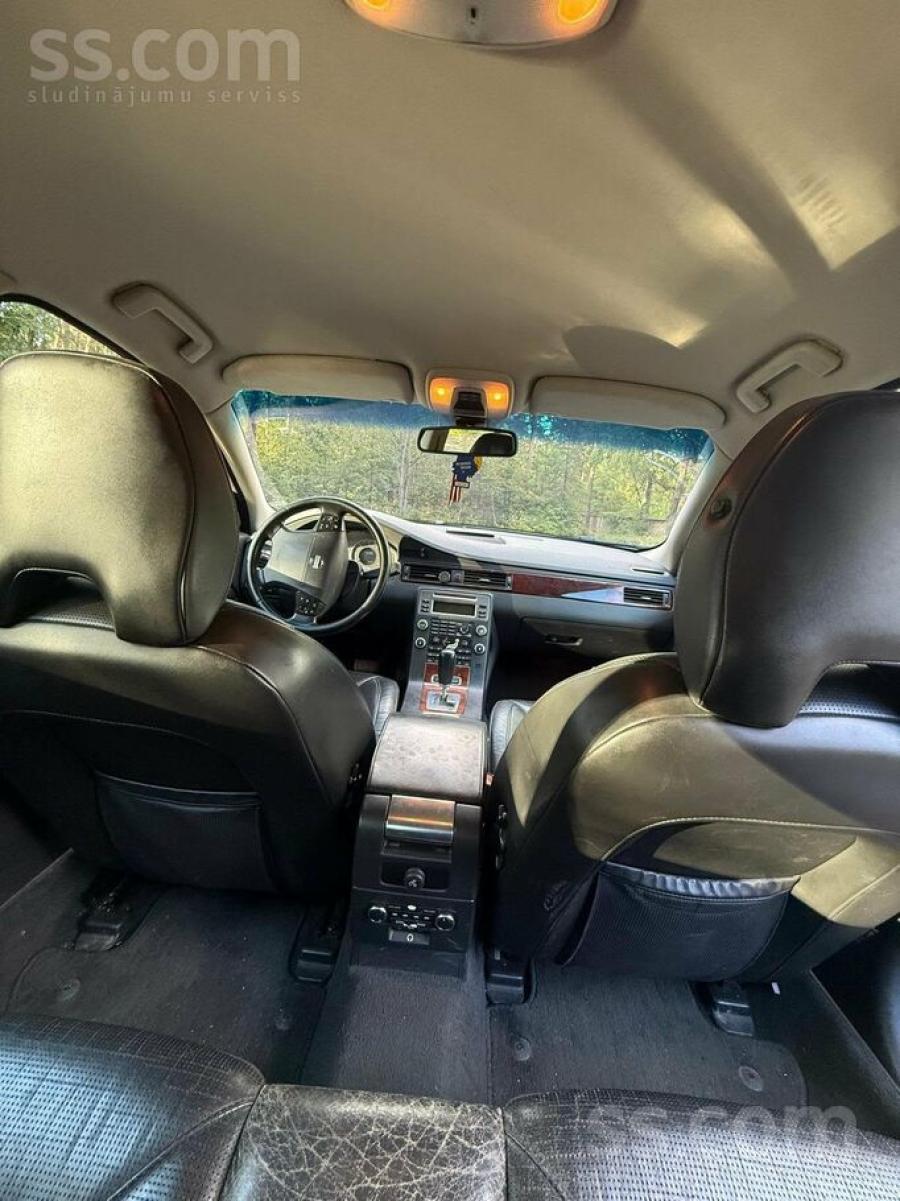 Pelēks Volvo S80 2008 Rīga, ar dzinēja tilpumu 2.40 L un nobraukumu 403 tūkst. km par 2800 €, foto 10 vietnē AUTOMOTO.COM.LV