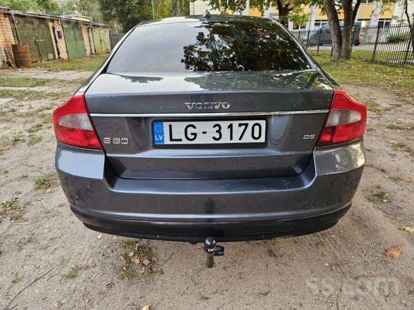 Вольво С80 2008 в Екабпилс на AUTOMOTO.COM.LV Серый Вольво С80 2008 в Екабпилс, объемом двигателя 2.40 л и пробегом 292 тыс. км за 2800 €, фото 6 на AUTOMOTO.COM.LV