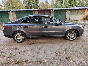 Pelēks Volvo S80 2008 Jēkabpils, ar dzinēja tilpumu 2.40 L un nobraukumu 292 tūkst. km par 2800 €, foto 9 vietnē AUTOMOTO.COM.LV