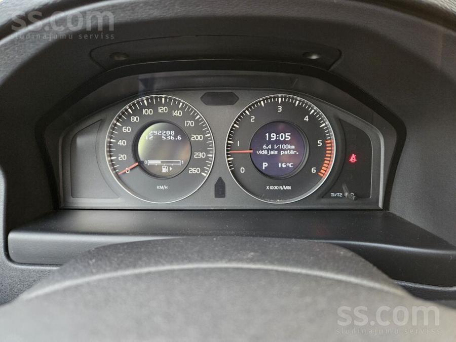 Pelēks Volvo S80 2008 Jēkabpils, ar dzinēja tilpumu 2.40 L un nobraukumu 292 tūkst. km par 2800 €, foto 12 vietnē AUTOMOTO.COM.LV