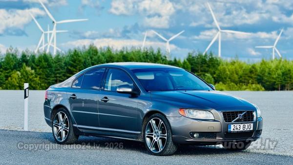 Вольво С80 2008 в Таллин на AUTOMOTO.COM.LV Серый Вольво С80 2008 в Таллин, объемом двигателя 2.40 л и пробегом 0 тыс. км за 3899 €, фото 4 на AUTOMOTO.COM.LV