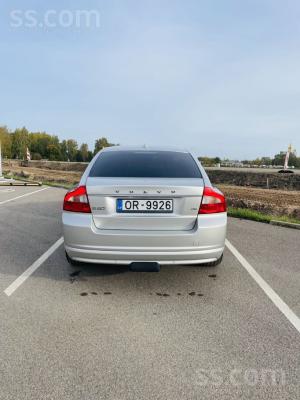 Серый Вольво С80 2008 в Салдус, объемом двигателя 2.40 л и пробегом 282 тыс. км за 3815 €, фото 4 на AUTOMOTO.COM.LV