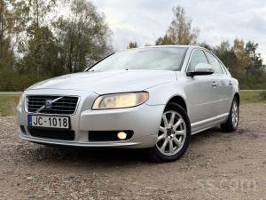 Pelēks Volvo S80 2008 Cēsis, ar dzinēja tilpumu 2.40 L un nobraukumu 0 tūkst. km par 2850 €, foto  vietnē AUTOMOTO.COM.LV