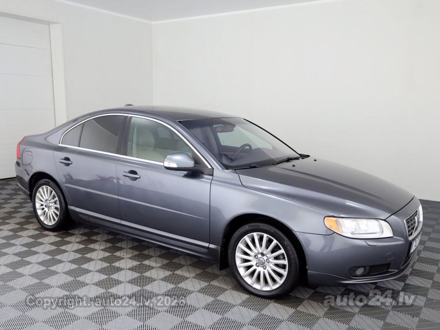 Grey Volvo S80 2008 in Tallinn, with an engine capacity of 2.50 L and mileage of 283 thousand km for 2199 €, photo 1 on AUTOMOTO.COM.LV