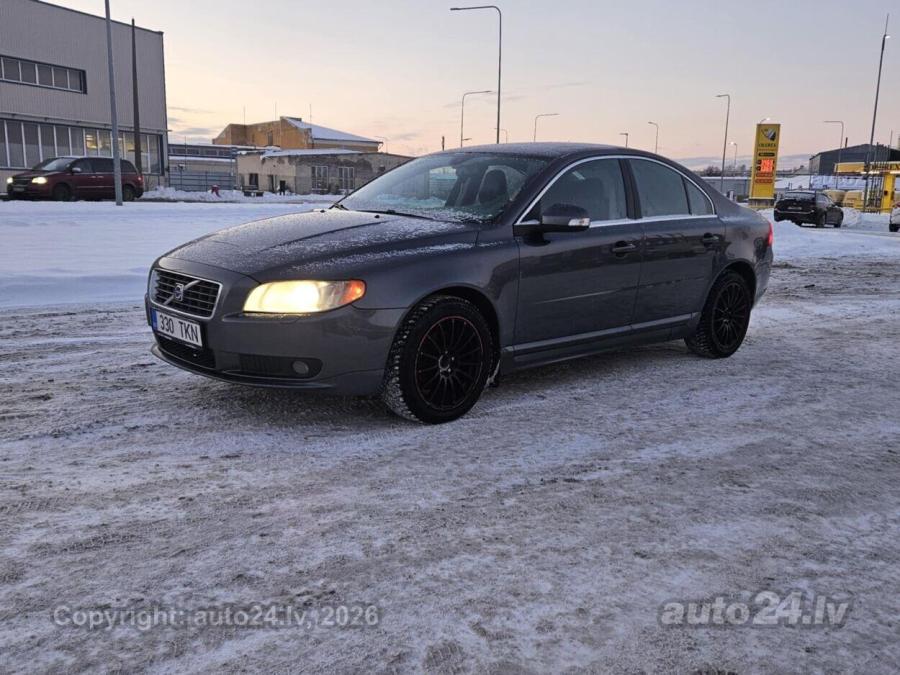 Pelēks Volvo S80 2009 Pelva, ar dzinēja tilpumu 2.40 L un nobraukumu 438 tūkst. km par 6500 €, foto 1 vietnē AUTOMOTO.COM.LV