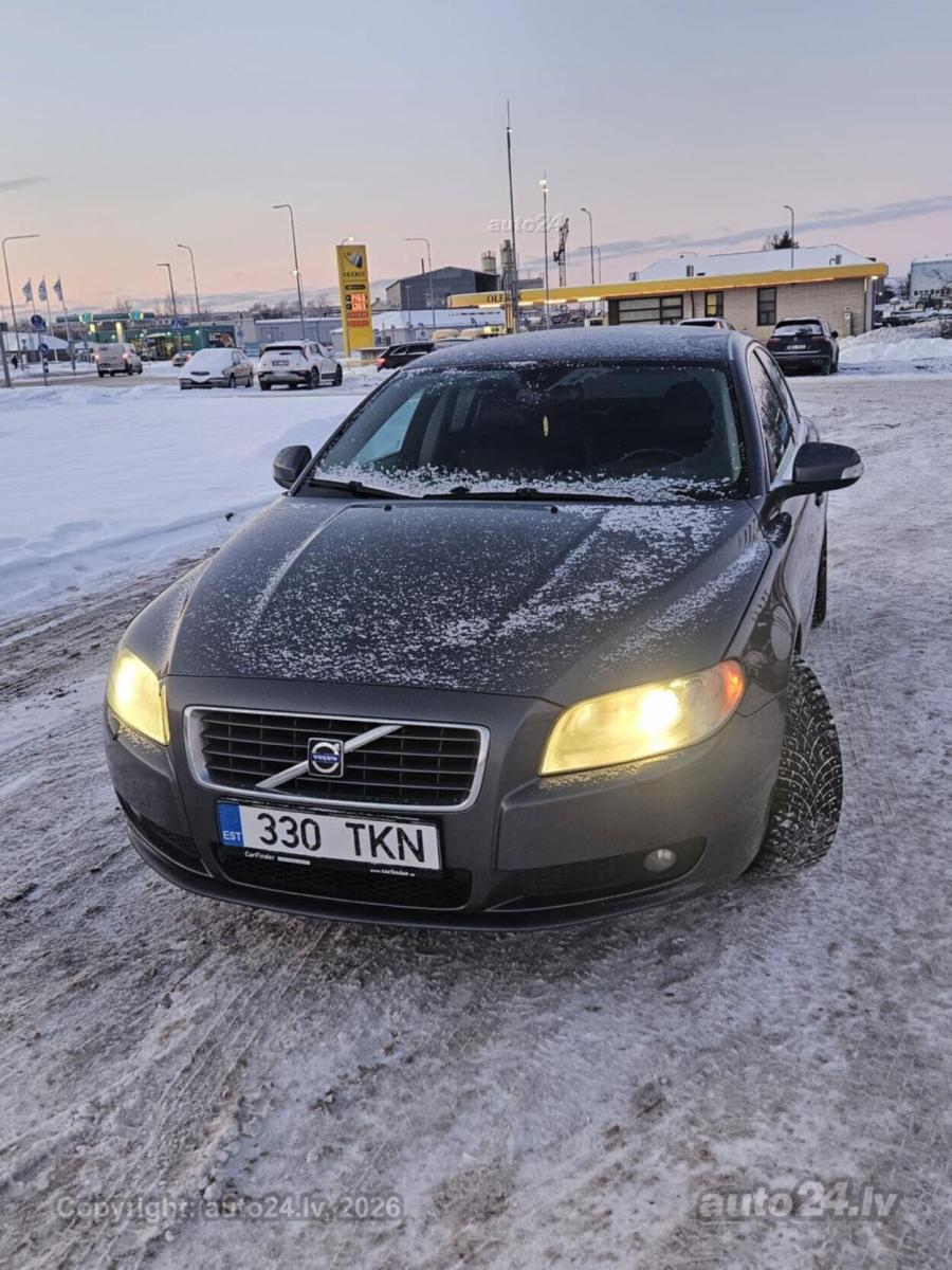 Pelēks Volvo S80 2009 Pelva, ar dzinēja tilpumu 2.40 L un nobraukumu 438 tūkst. km par 6500 €, foto 5 vietnē AUTOMOTO.COM.LV