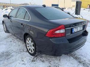 Grey Volvo S80 2009 in Klaipeda, with an engine capacity of 3.20 L and mileage of 263 thousand km for 2650 €, photo 5 on AUTOMOTO.COM.LV