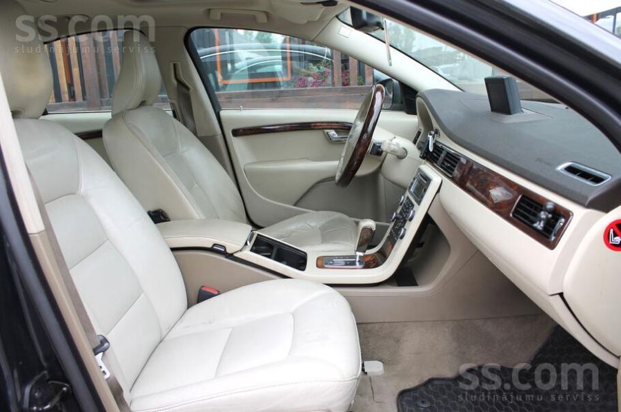 Pelēks Volvo S80 2009 Rīga, ar dzinēja tilpumu 2.40 L un nobraukumu 0 tūkst. km par 4450 €, foto 12 vietnē AUTOMOTO.COM.LV