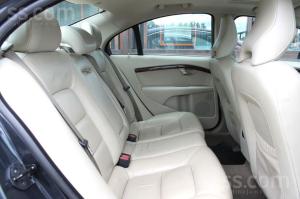 Pelēks Volvo S80 2009 Rīga, ar dzinēja tilpumu 2.40 L un nobraukumu 0 tūkst. km par 4450 €, foto 14 vietnē AUTOMOTO.COM.LV