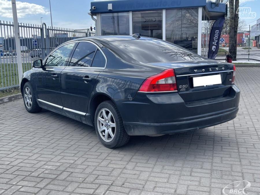 Серый Вольво С80 2009 в Авиженяй, объемом двигателя 1.60 л и пробегом 376 тыс. км за 1900 €, фото 4 на AUTOMOTO.COM.LV