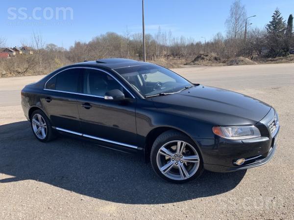 Pelēks Volvo S80 2009 Ludza, ar dzinēja tilpumu 2.40 L un nobraukumu 348 tūkst. km par 5700 €, foto 1 vietnē AUTOMOTO.COM.LV