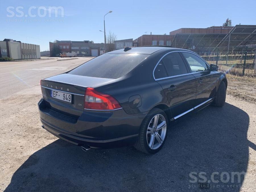 Pelēks Volvo S80 2009 Ludza, ar dzinēja tilpumu 2.40 L un nobraukumu 348 tūkst. km par 5700 €, foto 5 vietnē AUTOMOTO.COM.LV