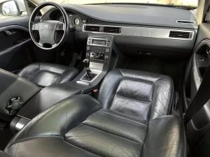 Grey Volvo S80 2009 in Riga, with an engine capacity of 2.40 L and mileage of 259 thousand km for 4000 €, photo 20 on AUTOMOTO.COM.LV