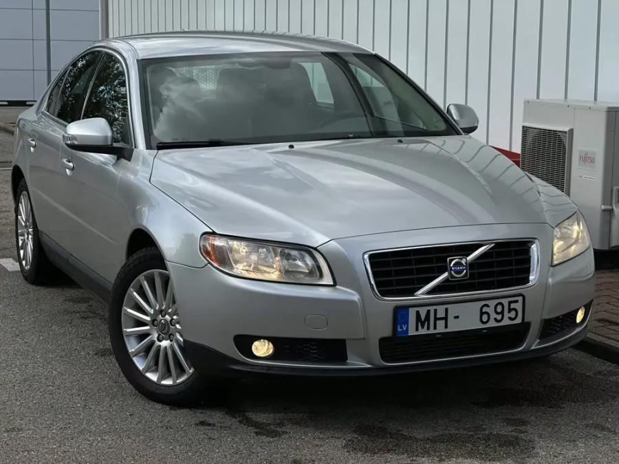 Grey Volvo S80 2009 in Riga, with an engine capacity of 2.40 L and mileage of 259 thousand km for 4000 €, photo 29 on AUTOMOTO.COM.LV