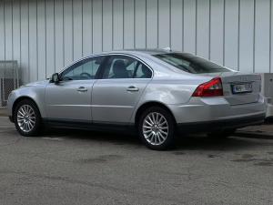 Grey Volvo S80 2009 in Riga, with an engine capacity of 2.40 L and mileage of 259 thousand km for 4000 €, photo 30 on AUTOMOTO.COM.LV