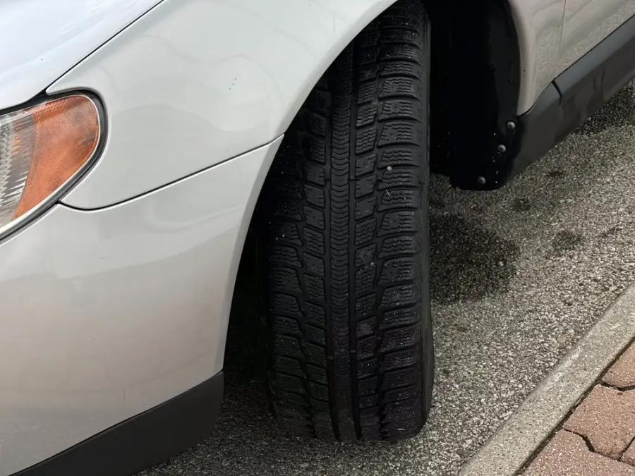 Grey Volvo S80 2009 in Riga, with an engine capacity of 2.40 L and mileage of 259 thousand km for 4000 €, photo 34 on AUTOMOTO.COM.LV