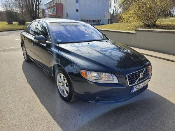 Pelēks Volvo S80 2009 Jēkabpils, ar dzinēja tilpumu 2.40 L un nobraukumu 366 tūkst. km par 5290 €, foto 10 vietnē AUTOMOTO.COM.LV