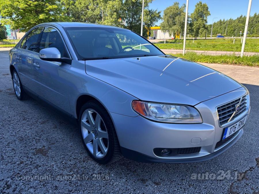 Pelēks Volvo S80 2009 Paide, ar dzinēja tilpumu 2.40 L un nobraukumu 375 tūkst. km par 5490 €, foto 7 vietnē AUTOMOTO.COM.LV