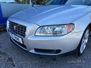 Pelēks Volvo S80 2009 Paide, ar dzinēja tilpumu 2.40 L un nobraukumu 375 tūkst. km par 5490 €, foto 8 vietnē AUTOMOTO.COM.LV