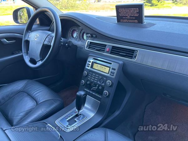 Серый Вольво С80 2009 в Пайде, объемом двигателя 2.40 л и пробегом 375 тыс. км за 5490 €, фото 8 на AUTOMOTO.COM.LV