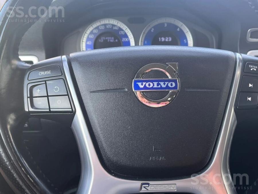 Grey Volvo S80 2009 in Jekabpils, with an engine capacity of 2.40 L and mileage of 255 thousand km for 5000 €, photo 14 on AUTOMOTO.COM.LV