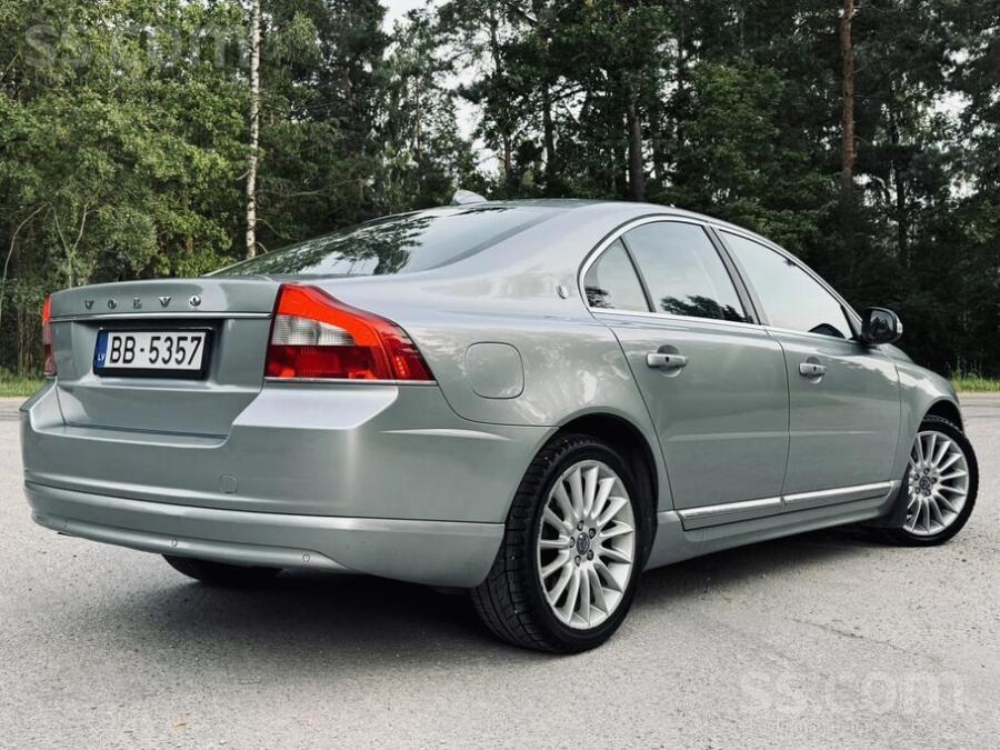Pelēks Volvo S80 2009 Rīga, ar dzinēja tilpumu 2.40 L un nobraukumu 372 tūkst. km par 5495 €, foto 5 vietnē AUTOMOTO.COM.LV