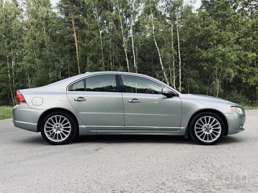 Pelēks Volvo S80 2009 Rīga, ar dzinēja tilpumu 2.40 L un nobraukumu 372 tūkst. km par 5495 €, foto 6 vietnē AUTOMOTO.COM.LV