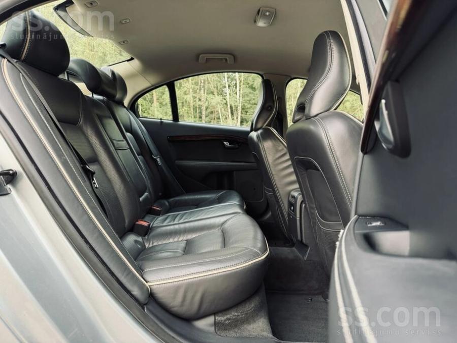 Pelēks Volvo S80 2009 Rīga, ar dzinēja tilpumu 2.40 L un nobraukumu 372 tūkst. km par 5495 €, foto 12 vietnē AUTOMOTO.COM.LV