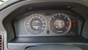 Grey Volvo S80 2009 in Vilnius, with an engine capacity of 2.40 L and mileage of 333 thousand km for 2850 €, photo 12 on AUTOMOTO.COM.LV