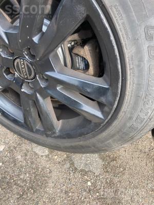 Grey Volvo S80 2009 in Riga, with an engine capacity of 2.40 L and mileage of 305 thousand km for 2650 €, photo 8 on AUTOMOTO.COM.LV