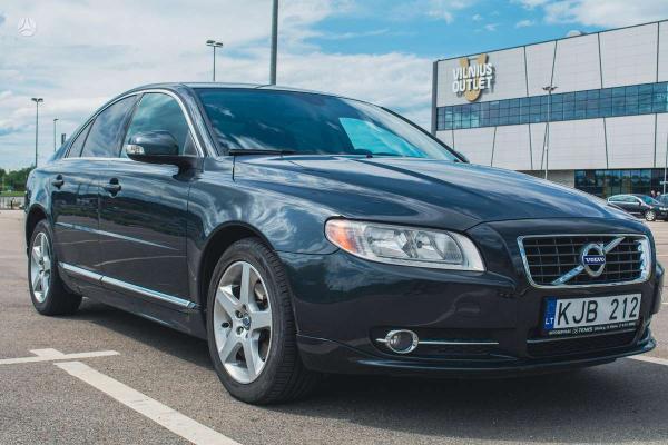 Pelēks Volvo S80 2010 Viļņa, ar dzinēja tilpumu 2.40 L un nobraukumu 384 tūkst. km par 5200 €, foto 1 vietnē AUTOMOTO.COM.LV