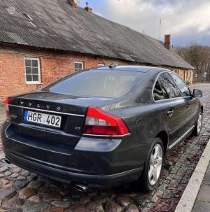 Grey Volvo S80 2010 in Kaunas, with an engine capacity of 2.40 L and mileage of 314 thousand km for 4950 €, photo 2 on AUTOMOTO.COM.LV