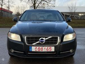 Grey Volvo S80 2010 in Siauliai, with an engine capacity of 2.40 L and mileage of 338 thousand km for 3950 €, photo 7 on AUTOMOTO.COM.LV